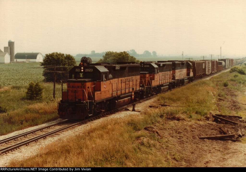 MILW Extra 2023 West